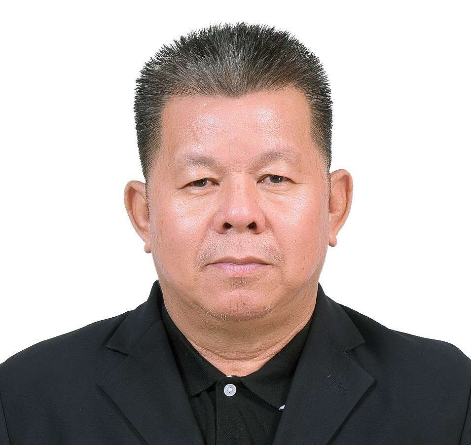 Tith Sela Logistics Trainer - iBlooming